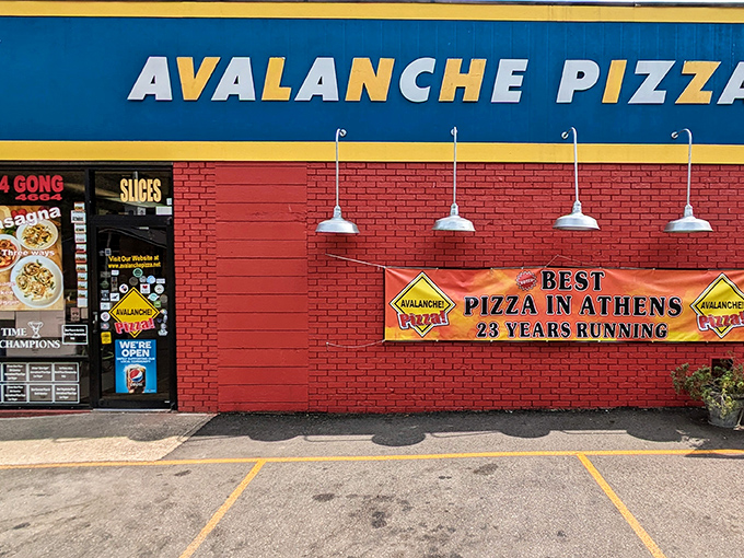 Avalanche Pizza: With a bold blue and red exterior proudly declaring "BEST PIZZA IN ATHENS," they're not afraid to set expectations high!
