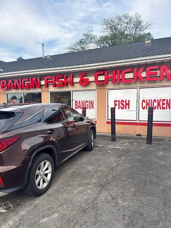 Bangin' Fish & Chicken doesn't mince words&mdash;or skimp on flavor. That glowing sign is truth in advertising.