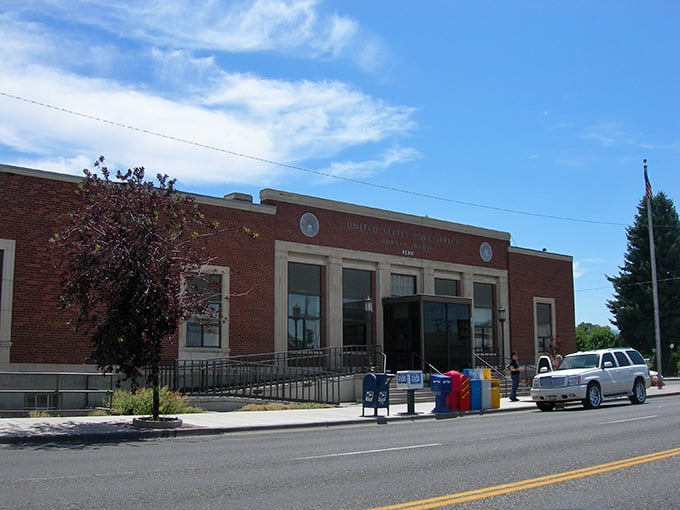 Burley's downtown maintains that classic American charm, where Main Street still matters and community thrives naturally.