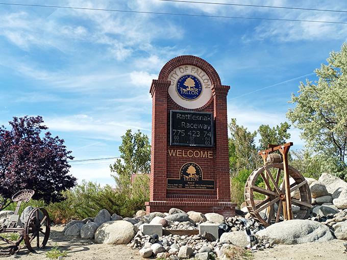 Classic motels with vintage signs remind you that Fallon knows how to welcome travelers the old-fashioned way.