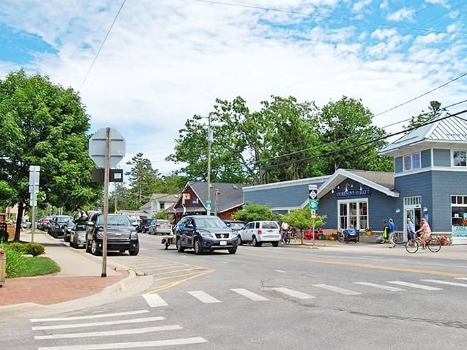 Glen Arbor's picture-perfect streets blend small-town charm with natural beauty, creating Michigan's version of a Norman Rockwell painting.