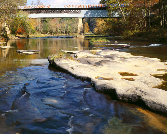 Nature's masterpiece doesn't charge admission! Hayden's covered bridge spans both water and generations of affordable small-town living.