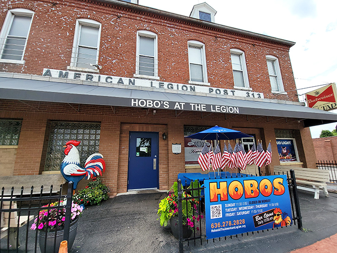 The American Legion Post 313 doubles as a fried chicken paradise - patriotism never tasted so deliciously crispy.