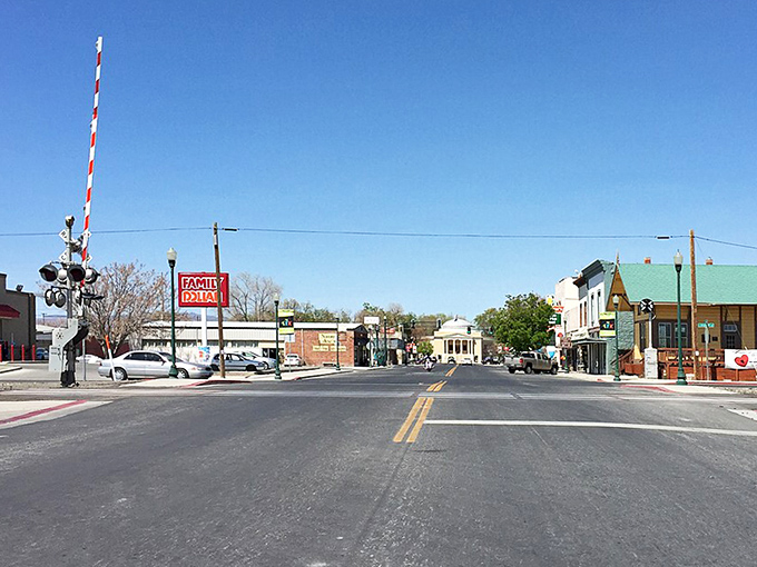 Lovelock's wide-open main street gives you room to breathe – something your lungs will thank you for.