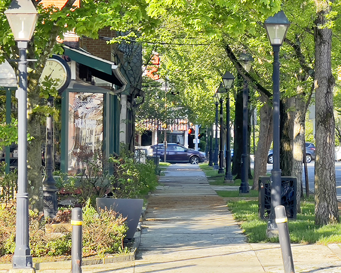 Stone and brick buildings huddle together like they're plotting to make you fall in love.