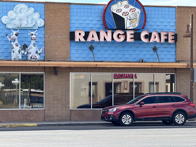 Range Caf&eacute;'s whimsical cow mural promises the kind of creative breakfast that makes Monday mornings bearable again.