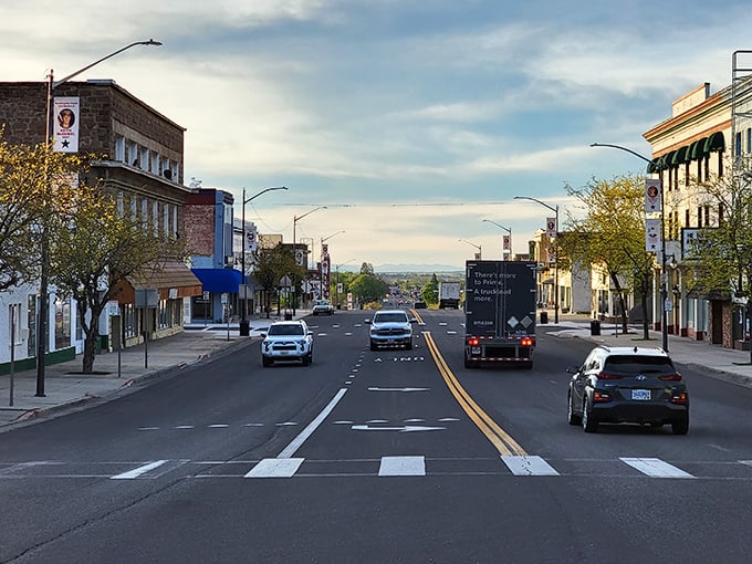 Susanville's wide main street and historic buildings create a Norman Rockwell scene where your retirement dollars go twice as far.