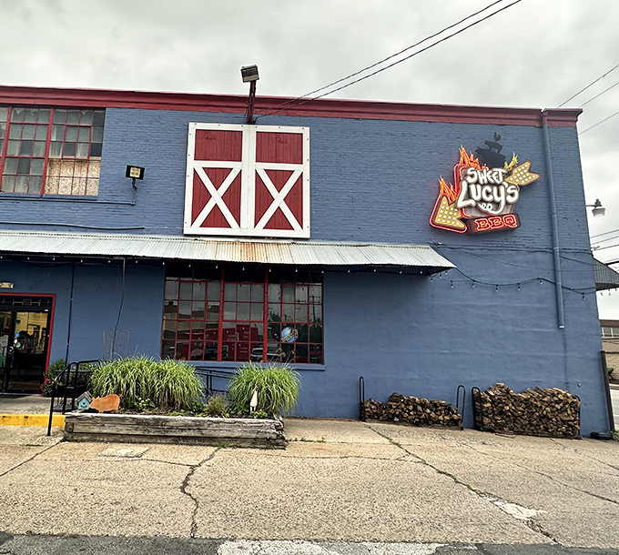Sweet Lucy's blue barn-style building looks like it was airlifted straight from BBQ heaven to Philadelphia.