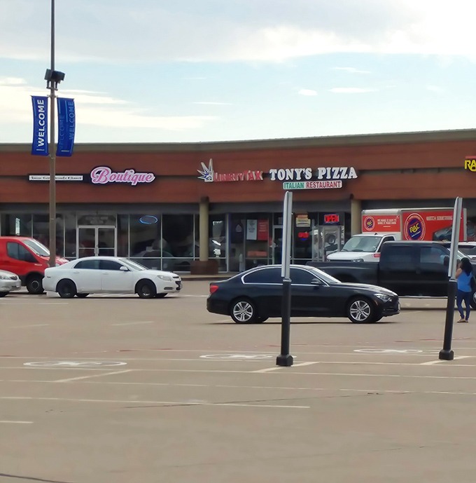 Tony's unassuming exterior keeps Fort Worth's best pizza secret safe. Until you smell that garlic and tomato in the parking lot!