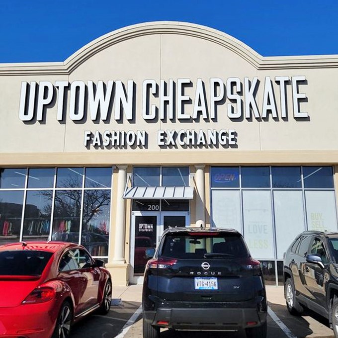 Uptown style meets downtown prices in this fashion-forward thrift store that knows good taste.
