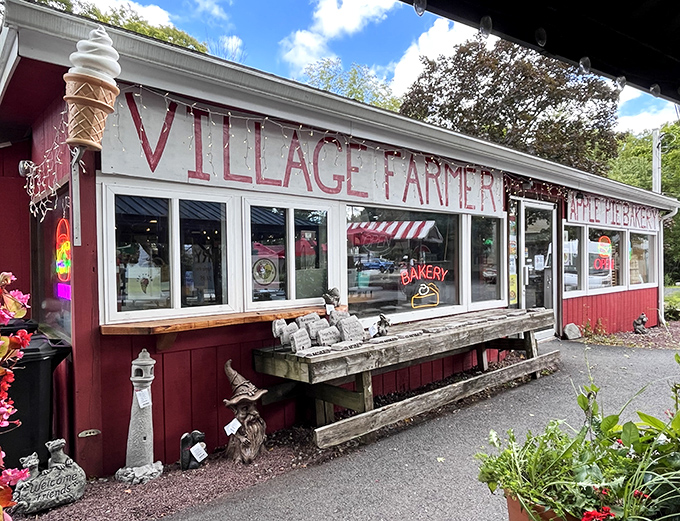Part bakery, part farm stand - because why choose between fresh pie and fresh produce?
