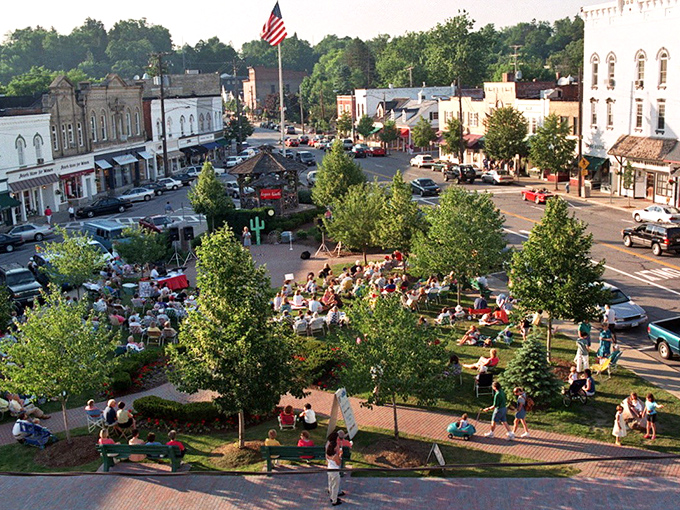 In the heart of Chagrin Falls, neighbors gather on the green to enjoy small-town life at its finest — where every sunny afternoon feels like a community celebration.