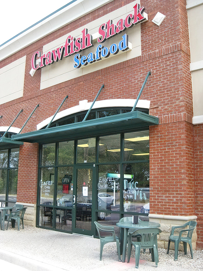 Simple setup, serious seafood &ndash; sometimes the best meals come from places that let their cooking do all the talking.