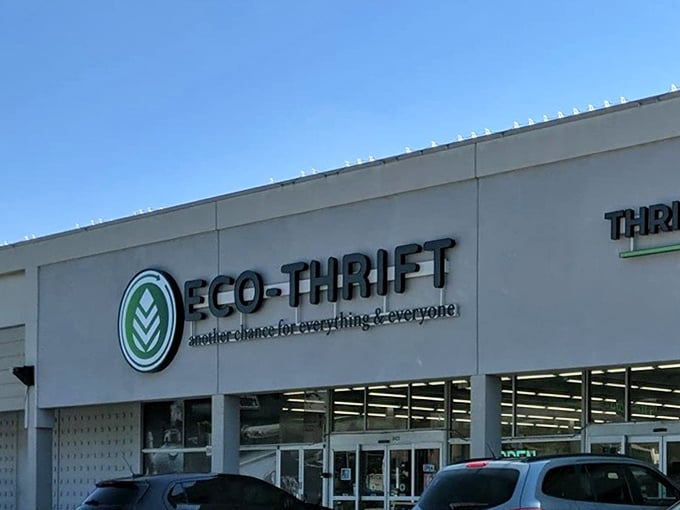 "Another chance for everything & everyone"&mdash;Eco-Thrift's philosophy shines through its clean, inviting facade.