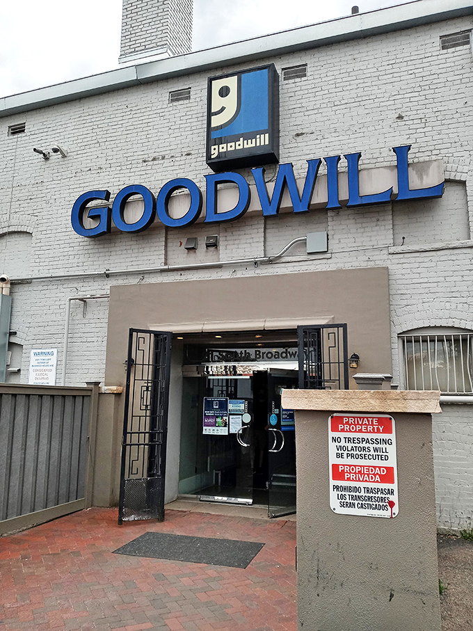 Those metal gates might as well be the entrance to Narnia for thrift lovers—a whole new world awaits inside.