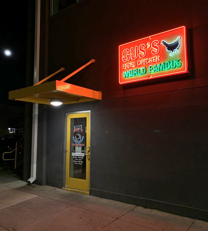 That bright yellow door is like the entrance to Willy Wonka's factory &ndash; except the golden tickets are made of crispy chicken skin.