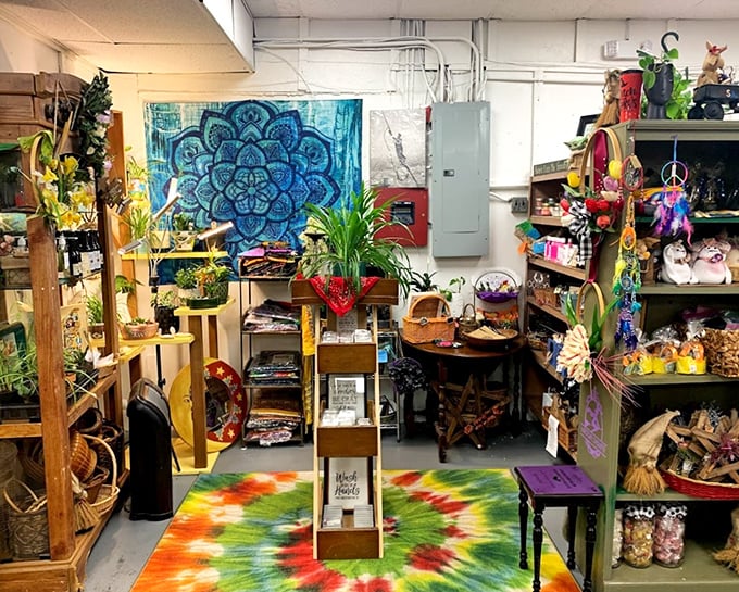Hippie vibes meet treasure hunting! This colorful corner of the market feels like stepping into your cool aunt's basement&mdash;the one who went to Woodstock.