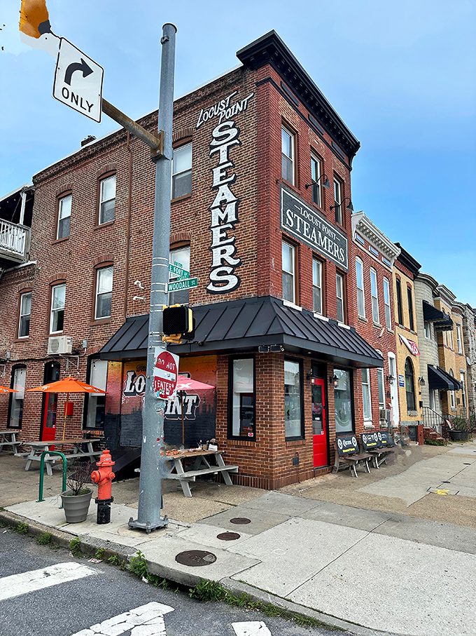 L.P. Steamers: That vertical "STEAMERS" sign isn't just a name&mdash;it's a cooking method and a way of life in Baltimore.