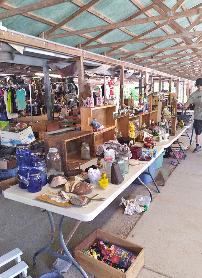 These neat displays prove that flea market shopping can be both adventurous and elegantly organized simultaneously.