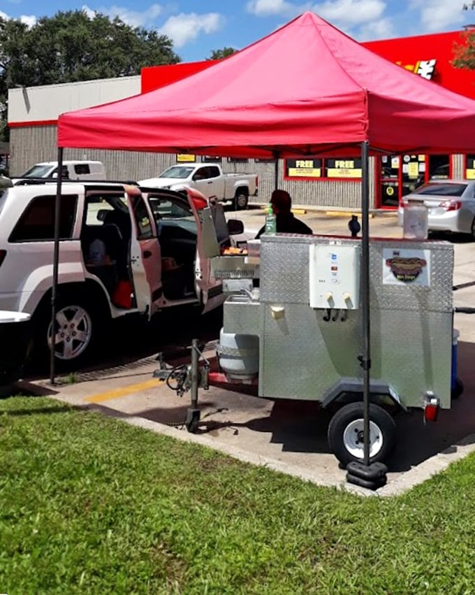 This modest setup might not look like much, but the flavor combinations coming from Paisano's would impress a Michelin inspector.