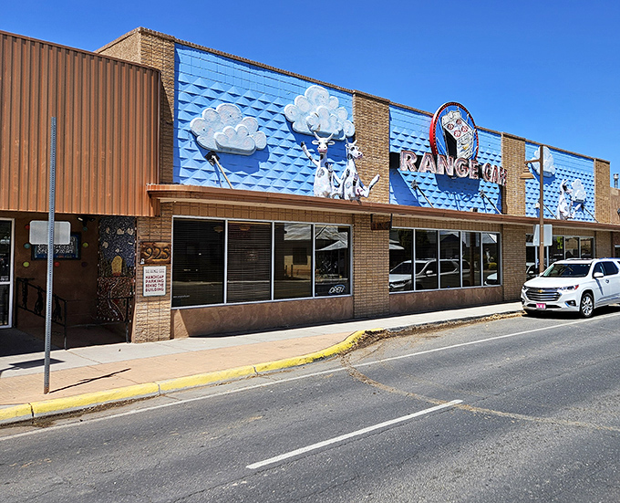 Blue skies, blue walls, and cartoon cows&mdash;Range Caf&eacute;'s exterior is just the appetizer to the artistic feast waiting inside.