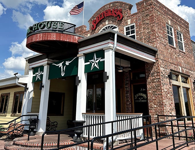 Brick, sunshine, and the promise of Texas-style steaks in Indiana. Saltgrass brings the best of both worlds.
