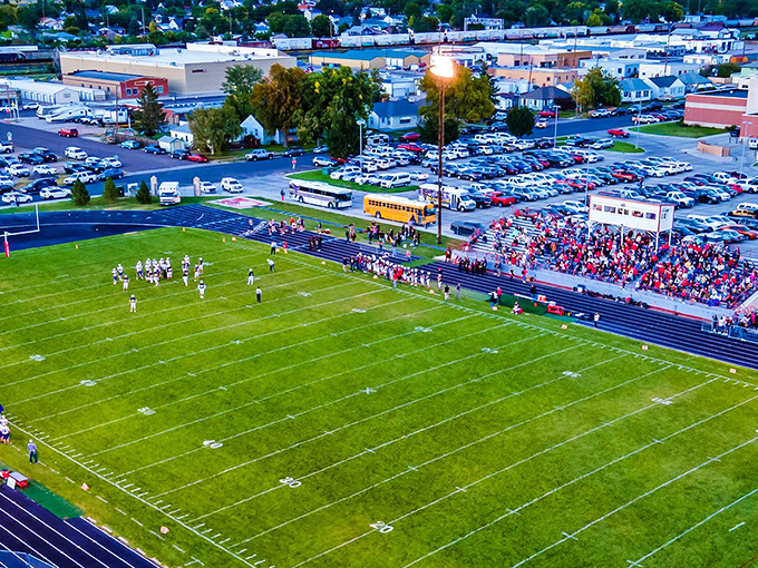 Clean streets and well-maintained buildings in Sidney show a community that takes pride in its appearance.