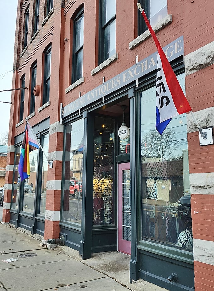 The purple door and rainbow flags invite everyone to this treasure trove. Inclusivity never looked so wonderfully vintage!