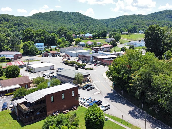 Nestled among rolling hills, this small Tennessee town offers a postcard view of rural America. The surrounding mountains stand guard over a community where everyone knows your name.