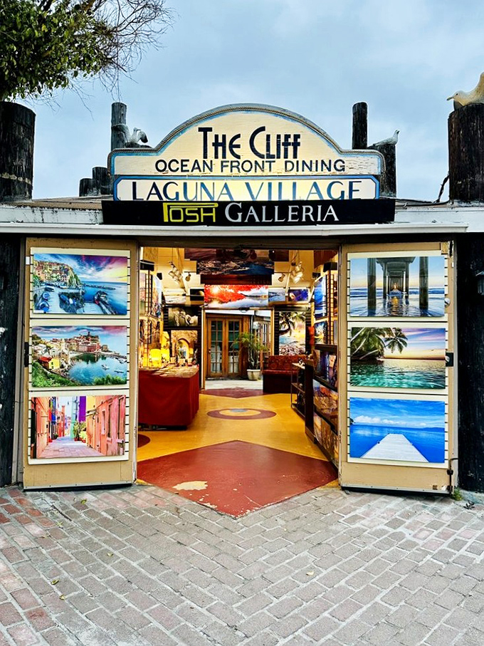 Perched above Laguna Beach, this restaurant offers front-row seats to nature's daily show of crashing waves and endless horizons.