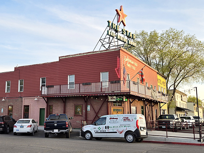 That vintage neon star still guides diners to Basque-style feasts that'll fill every corner of you.