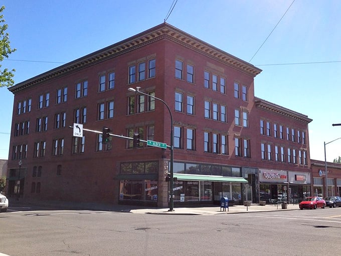 Historic buildings frame Walla Walla's inviting downtown. Wine country living without the Napa Valley price tag&mdash;now that's something to toast to!