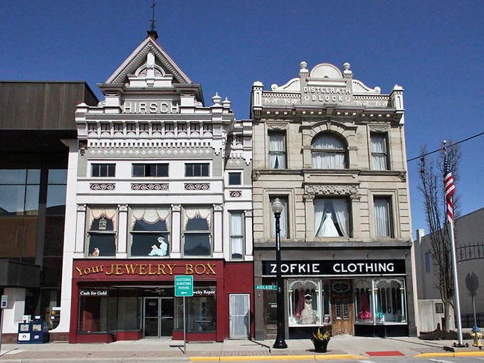 The hometown of Neil Armstrong keeps its feet firmly planted in down-to-earth values and friendly faces.