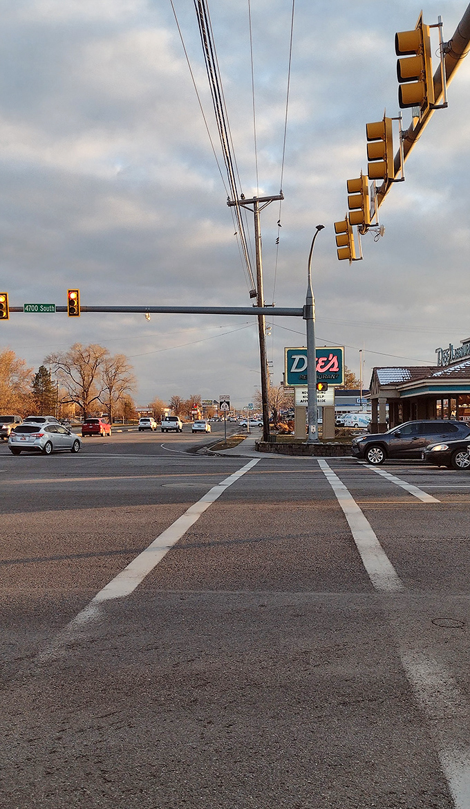 Even traffic lights look picturesque against West Valley City's wide streets. Utah's version of urban meets alpine splendor.