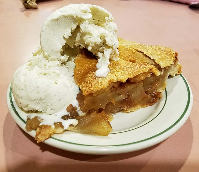 Apple pie &agrave; la mode: where warm, cinnamon-spiced fruit meets cold, creamy ice cream in a relationship that proves opposites really do attract.