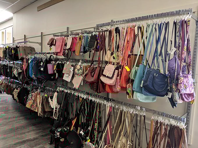 Handbag heaven or purse paradise? Either way, this wall of accessories proves style and budget constraints aren't mutually exclusive concepts.