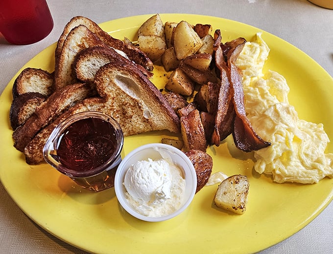 French toast that's actually French-worthy, perfectly golden and served with real maple syrup&mdash;because in Maine, the fake stuff is practically illegal.