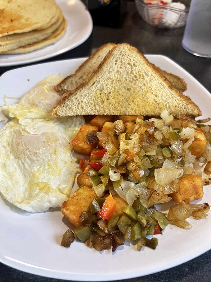 Breakfast plates that answer the eternal morning question: "Why choose between eggs, toast, and home fries when you can have it all?"