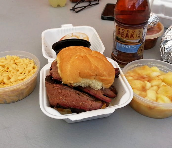 This brisket sandwich doesn't need Instagram filters &ndash; it's already got that natural, smoky glow. Mac and cheese sides looking equally ready for their close-up.