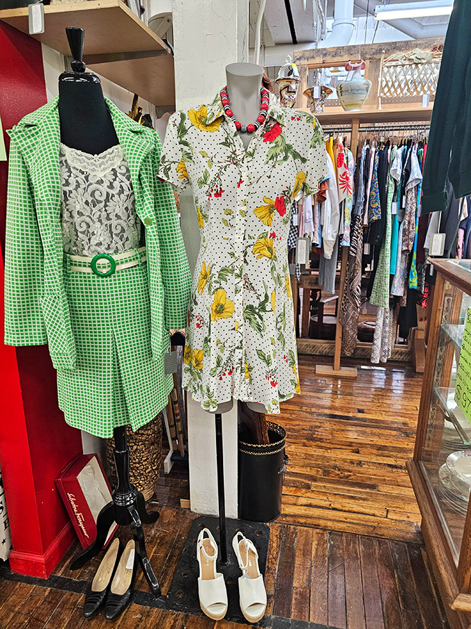 These aren't just dresses; they're time machines with sleeves. That green checkered number? Pure 1960s optimism in fabric form.