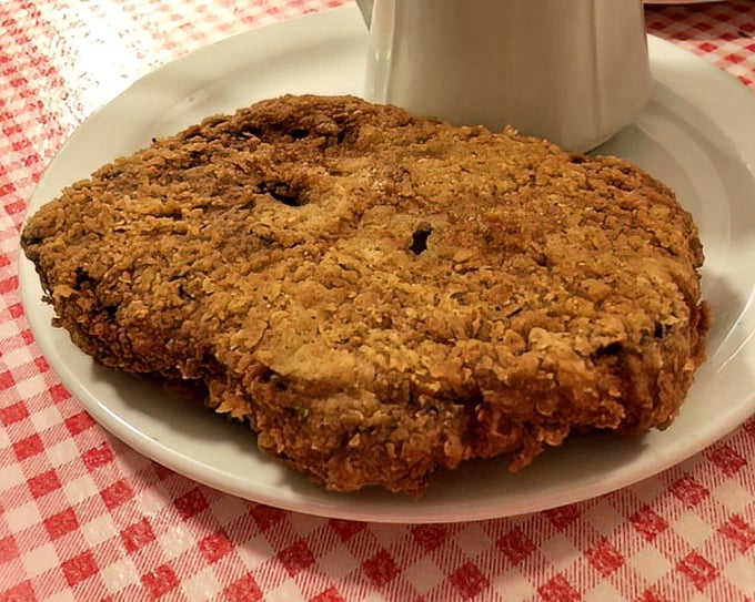 That country fried steak looks like it graduated with honors from Comfort Food University. The gravy alone deserves its own diploma.