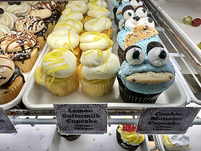 Cookie Monster would abandon Sesame Street for these cupcakes&mdash;especially that blue-frosted character giving you the googly eye.