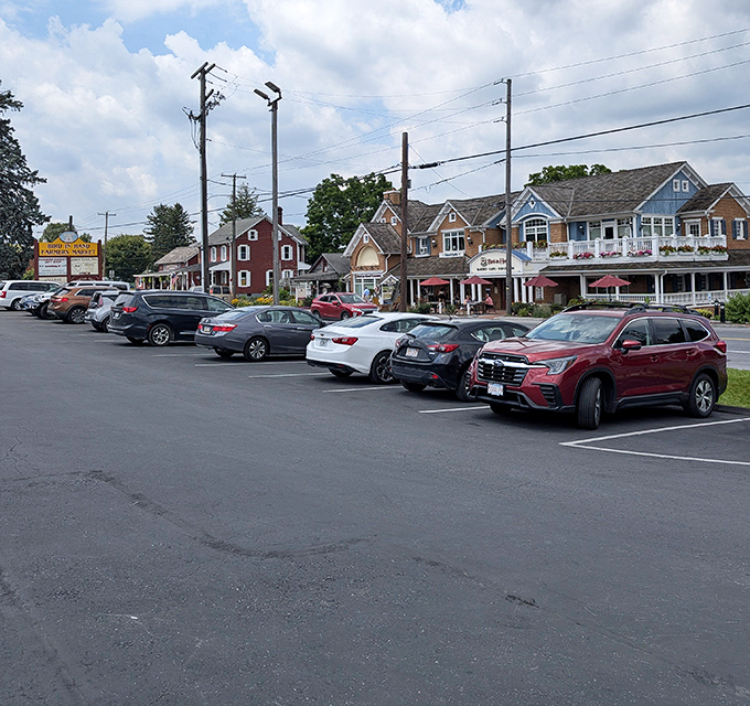 The full parking lot says it all&mdash;this popular farmers market captures the welcoming charm and timeless appeal of Lancaster County.