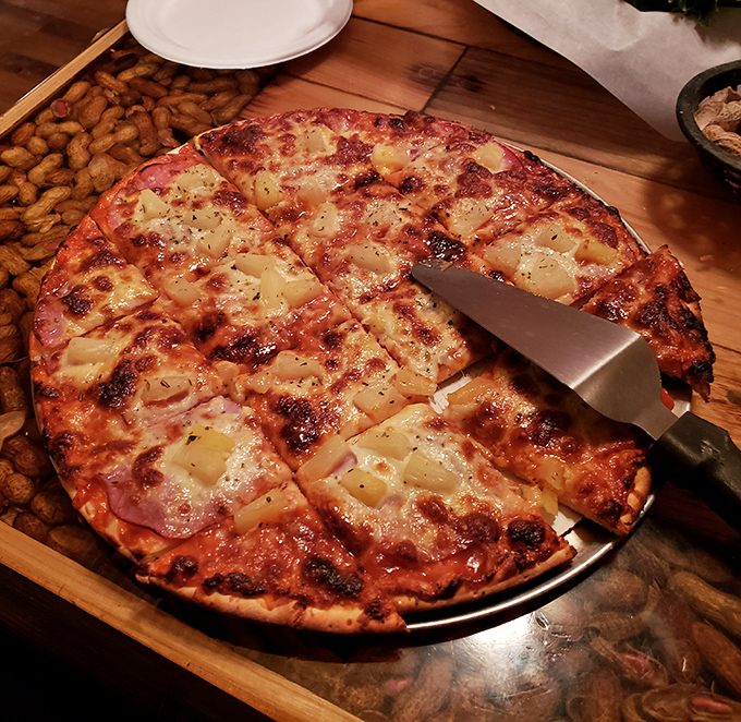 The Hawaiian pizza at Bill's settles the pineapple debate with a simple argument: "Just taste it." Case closed, deliciously.