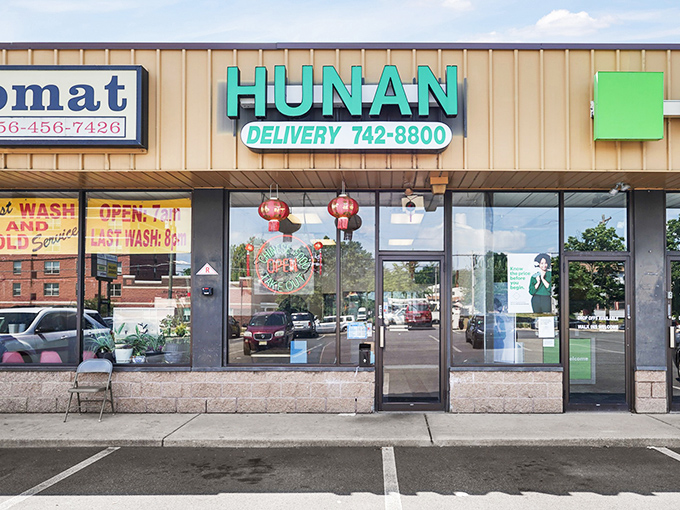 Even takeout becomes an affordable luxury at Hunan Garden, where Social Security dollars stretch further than your average retirement hotspot.