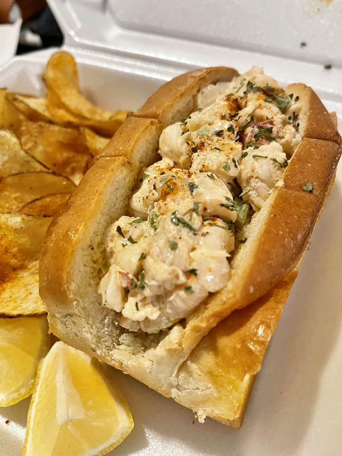 The lobster roll – where buttery toasted bread meets sweet lobster meat in a romance that would make Nicholas Sparks weep.