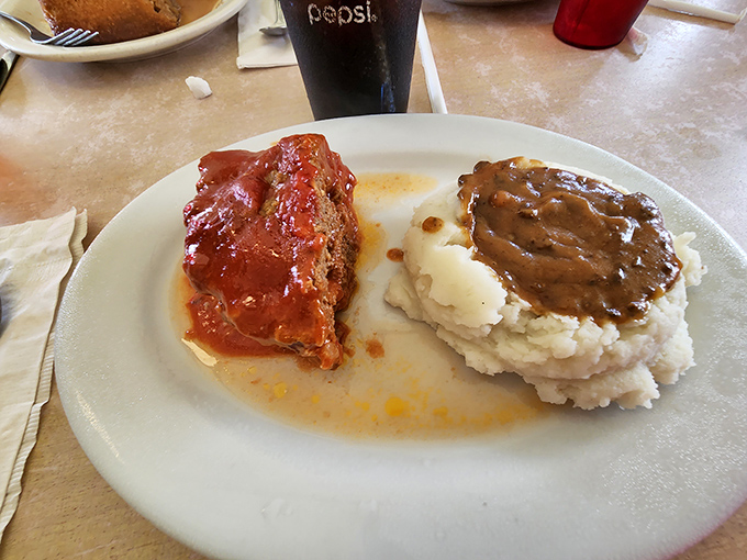 Meatloaf and mashed potatoes&mdash;the Fred Astaire and Ginger Rogers of diner cuisine, dancing together in perfect harmony under a waterfall of gravy.