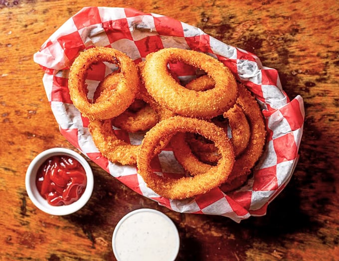 Golden-brown onion rings that shatter with that perfect crunch &ndash; the supporting actors that sometimes steal the show from the burger headliners.