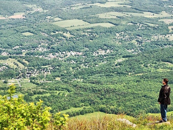 Standing at this vista point feels like being in your own personal desktop wallpaper&mdash;except no computer could capture that breeze.
