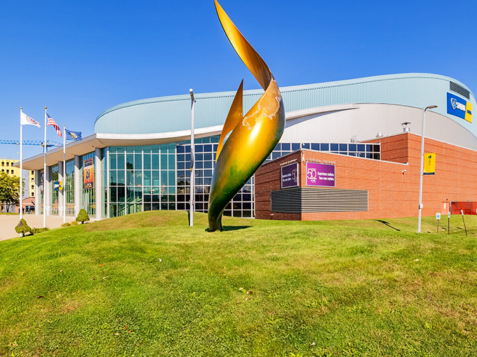 The SNHU Arena brings big-name entertainment without big-city hassles. No need to remortgage your house for parking or navigate labyrinthine traffic.